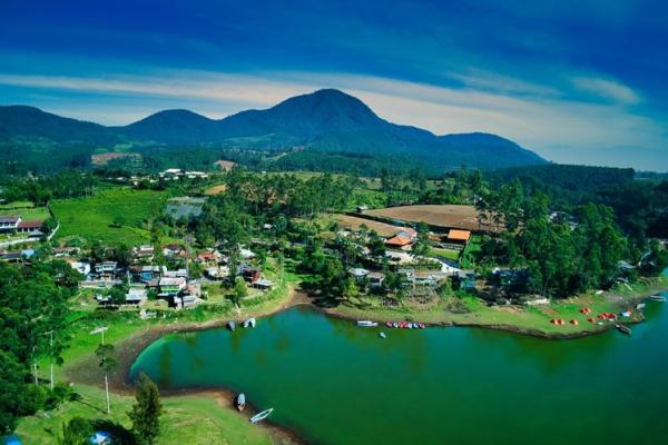 Wisata Perahu di Jawa Barat, Menyusuri Danau dan Sungai yang Menawan